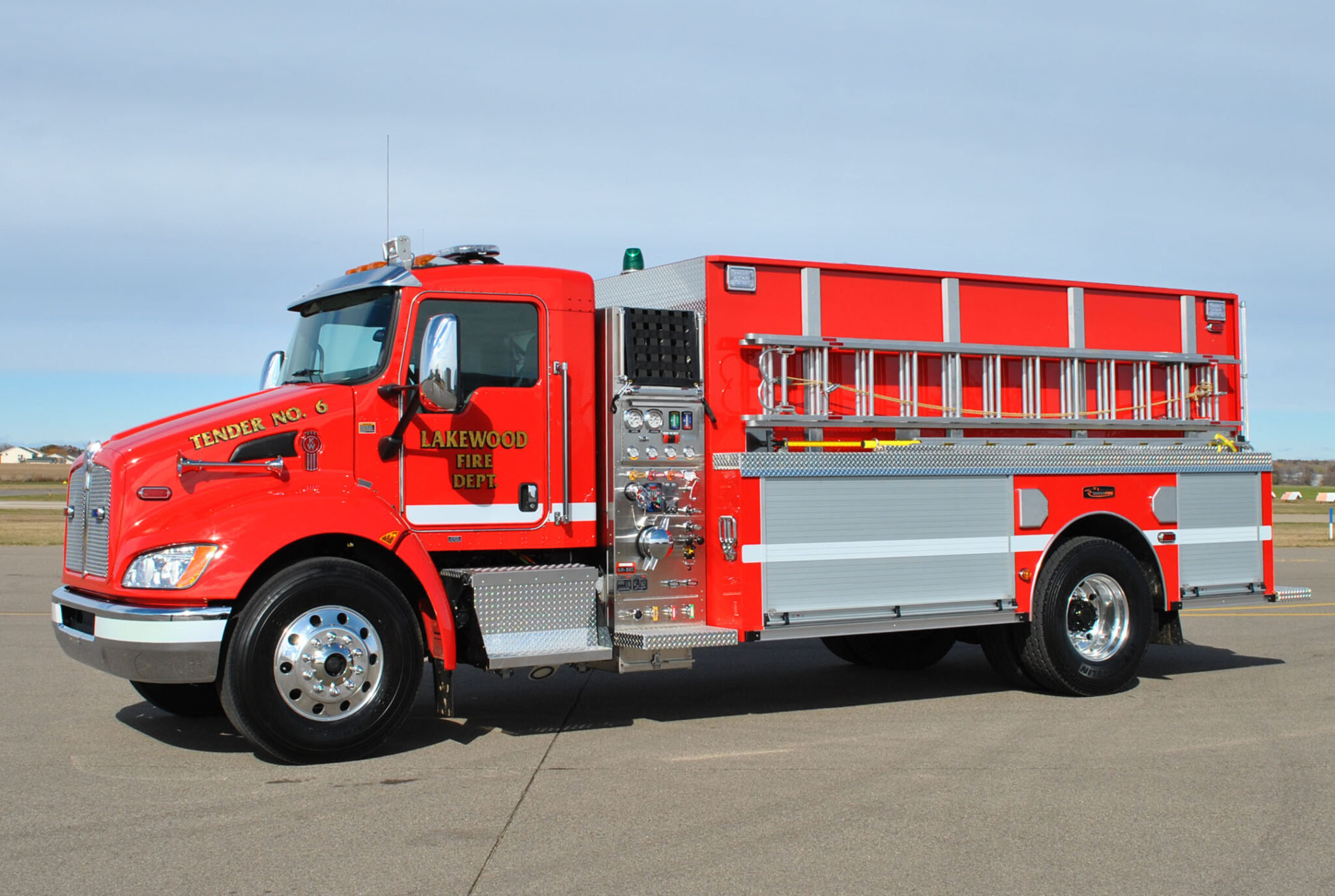 Pumper Tender | CustomFIRE