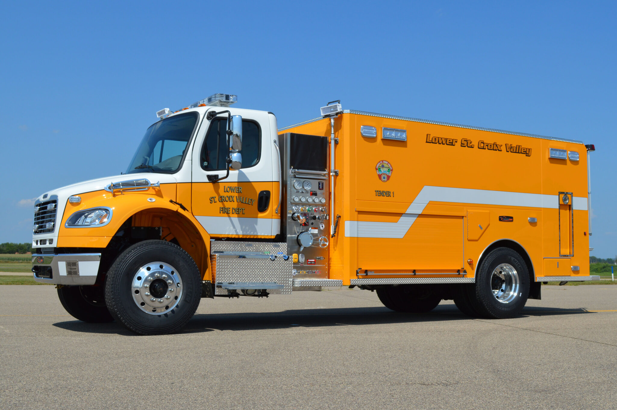 2000-Gallon Tender Pumper | CustomFIRE