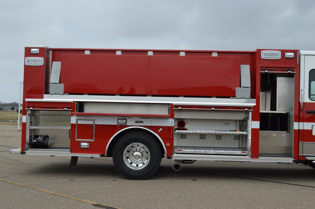 1800-Gallon Pumper Tender | CustomFIRE