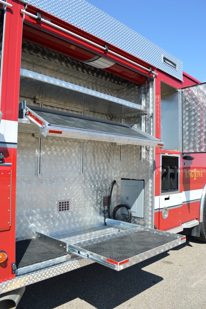 Rear Mount Pumper | CustomFIRE