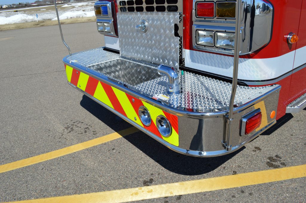 Rear Mount Pumper | CustomFIRE