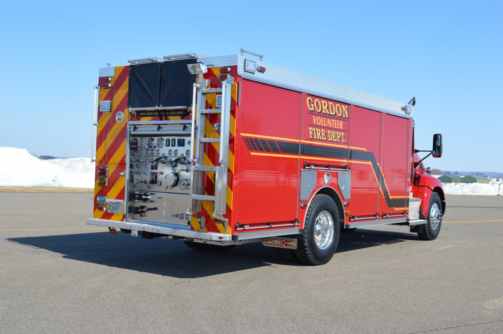 Rear Mount Pumper | CustomFIRE