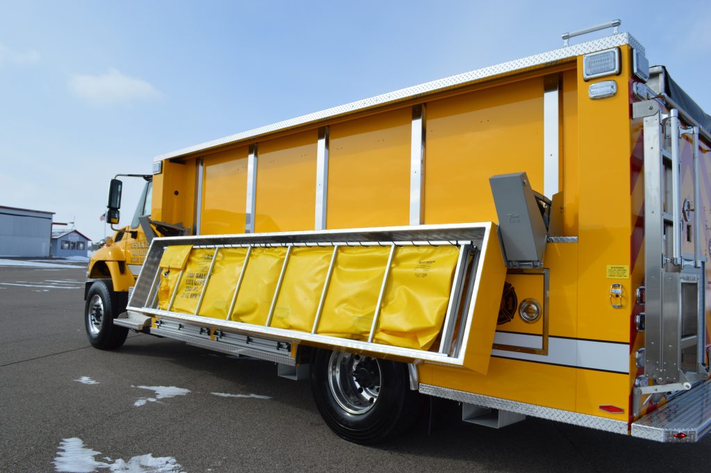 2200-Gallon Tender | CustomFIRE