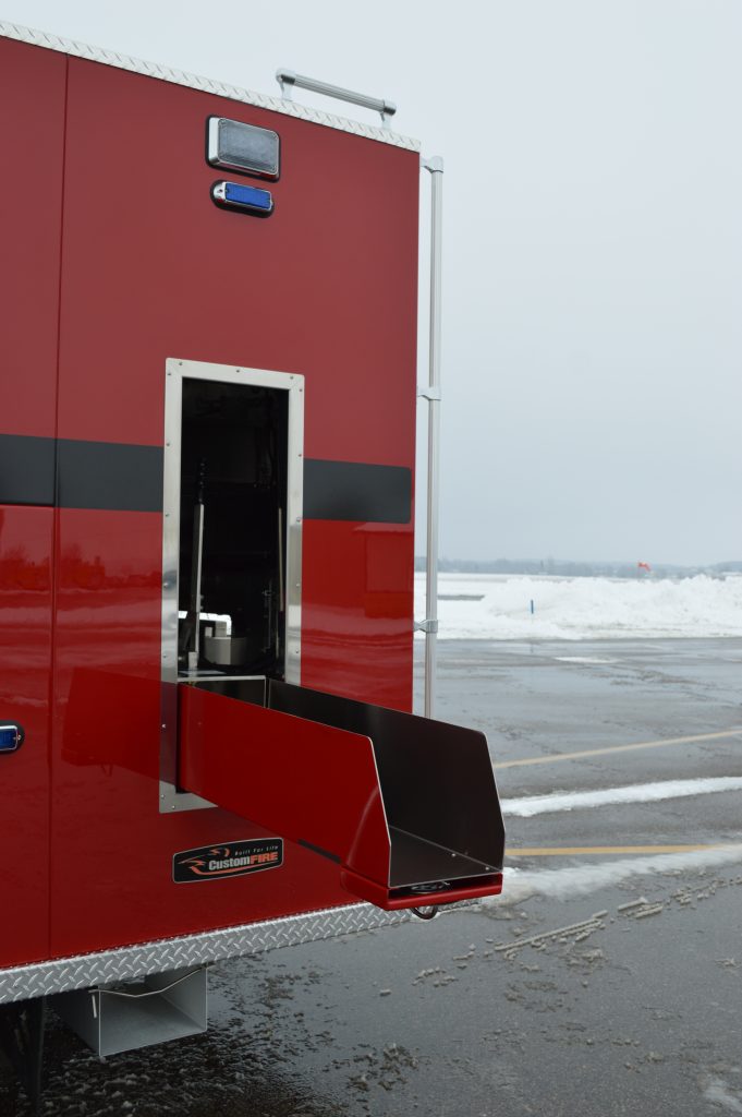 1500-Gallon Tender | CustomFIRE