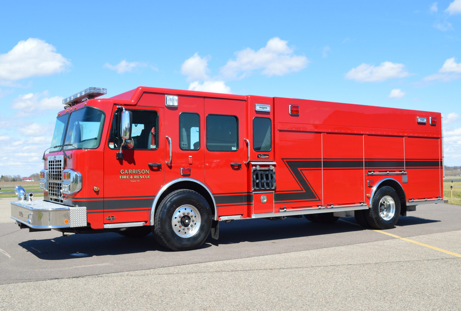 Rear Mount Rescue Pumper | CustomFIRE