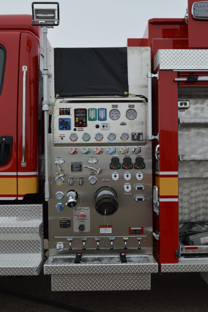 Tandem Tender Pumper | CustomFIRE