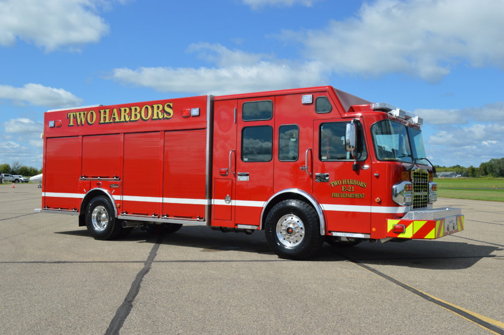 Rear Mount Pumper | CustomFIRE