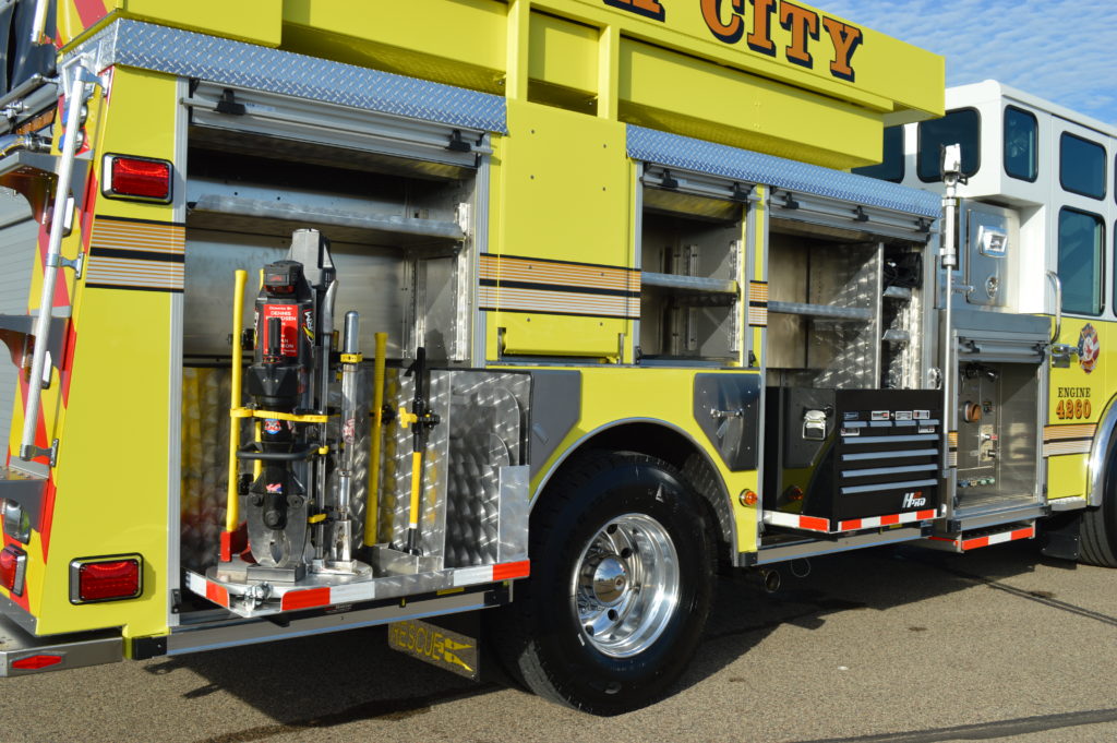 Enclosed Top Mount Pumper | CustomFIRE
