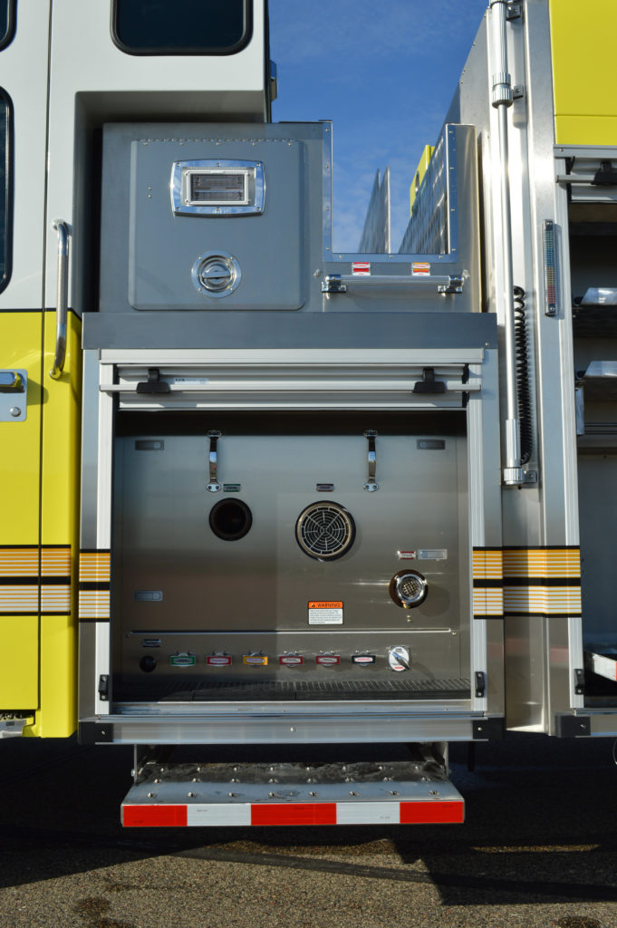 Enclosed Top Mount Pumper | CustomFIRE