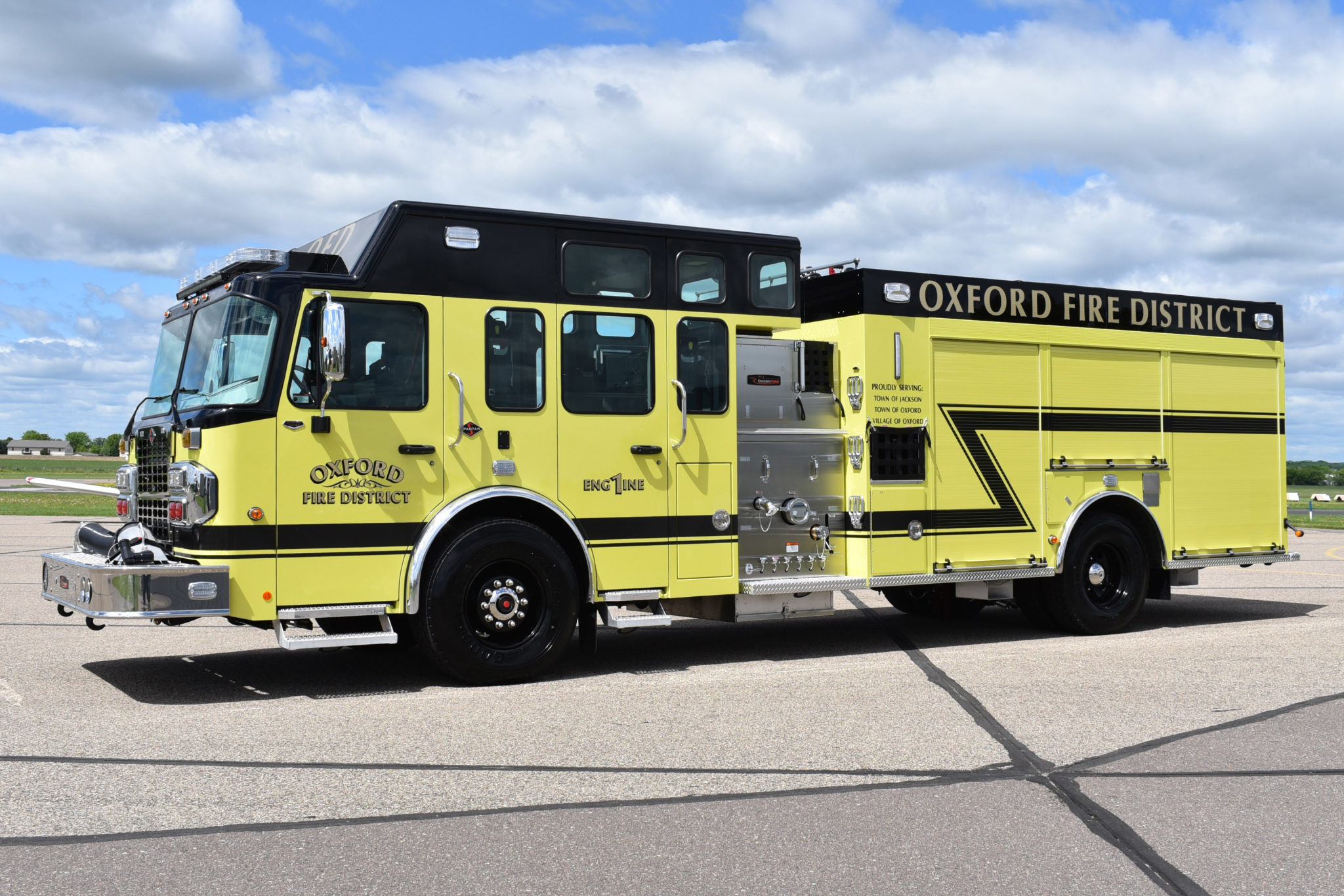 Enclosed Top Mount Pumper | CustomFIRE