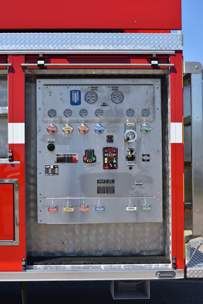 Rear Mount Pumper Tender | CustomFIRE