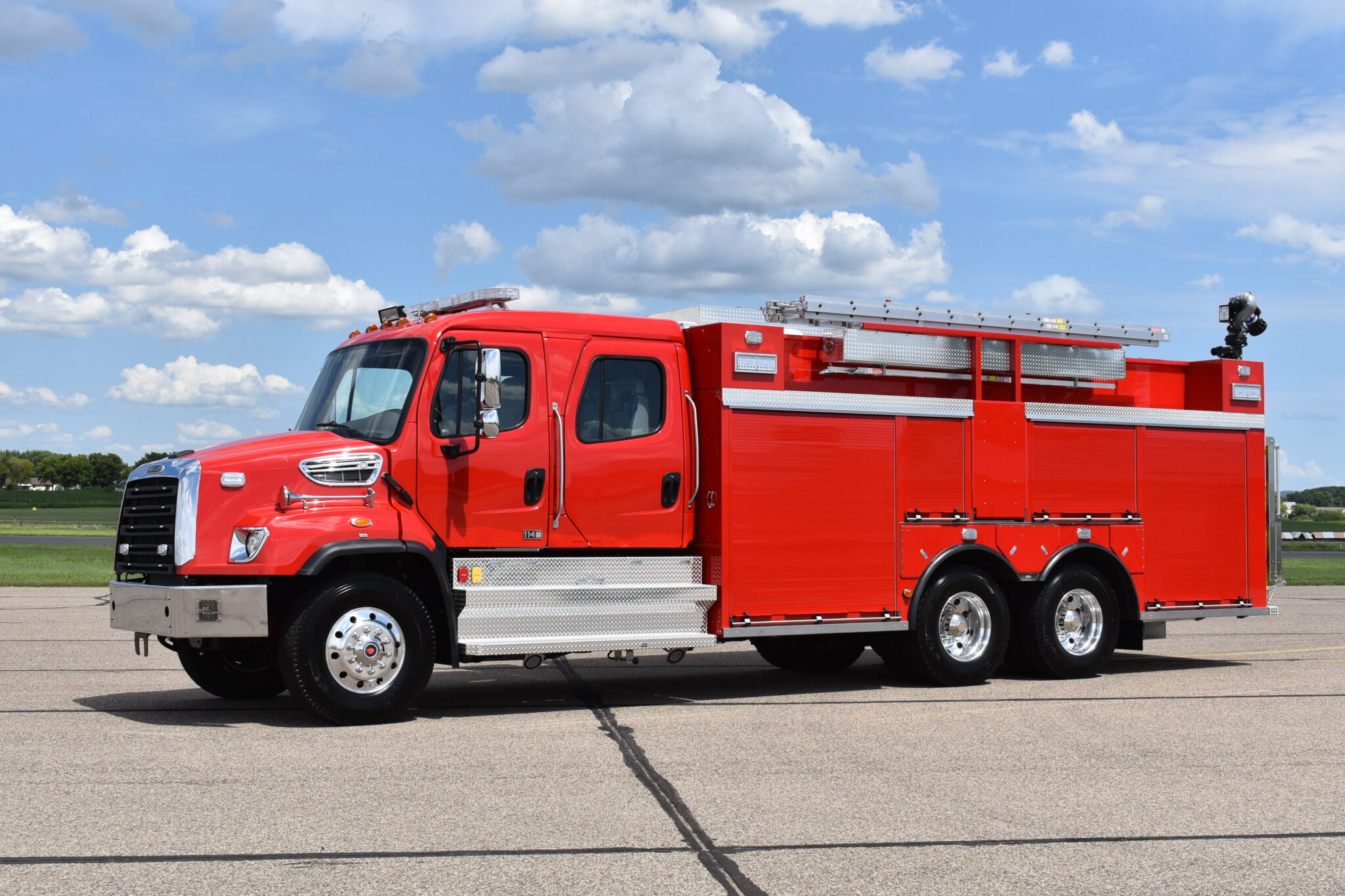 CustomFIRE Pumper Tanker Isanti 2020 (11) | CustomFIRE