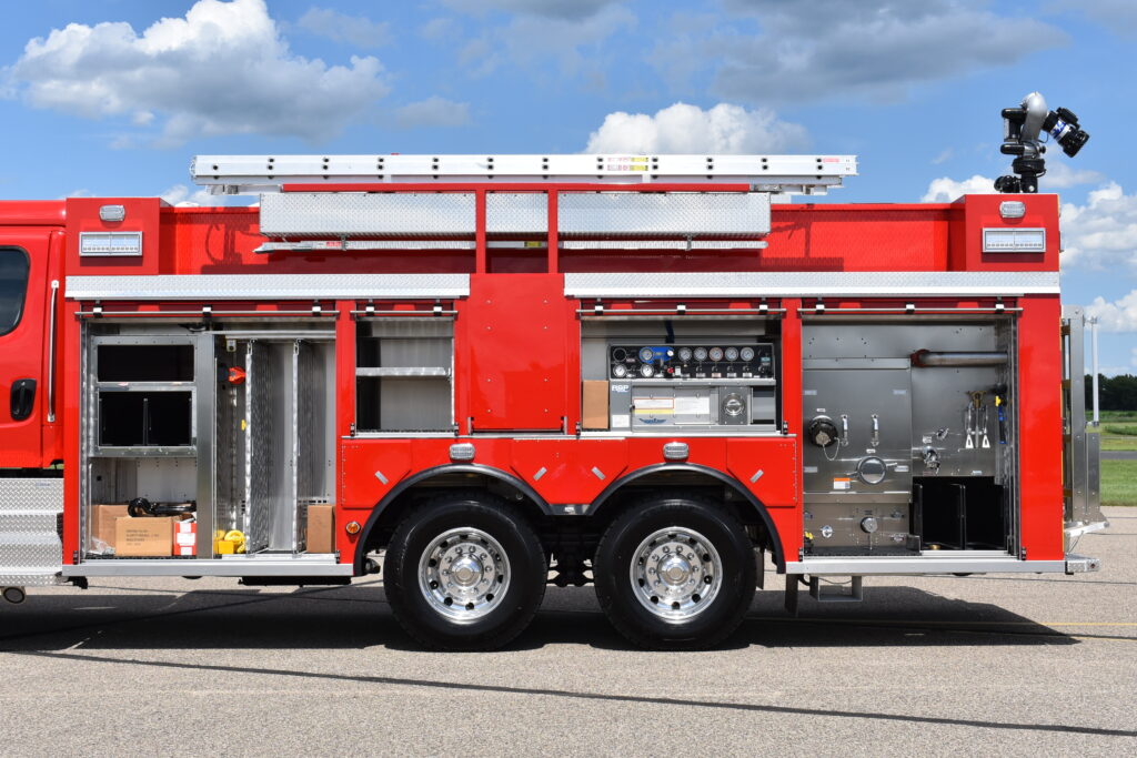 Rear Mount Pumper | CustomFIRE