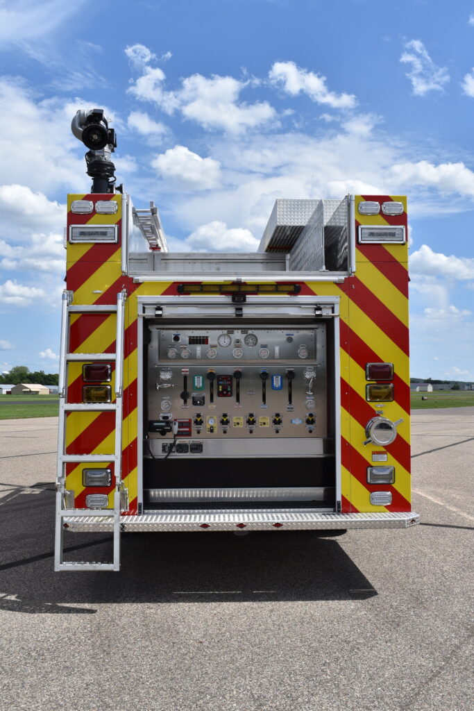 Rear Mount Pumper | CustomFIRE