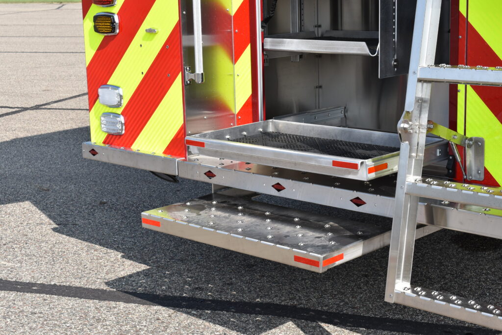 CustomFIRE Rescue Pumper Sterling 2020 (34) | CustomFIRE