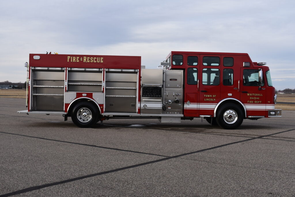 Enclosed Top Mount Pumper | CustomFIRE