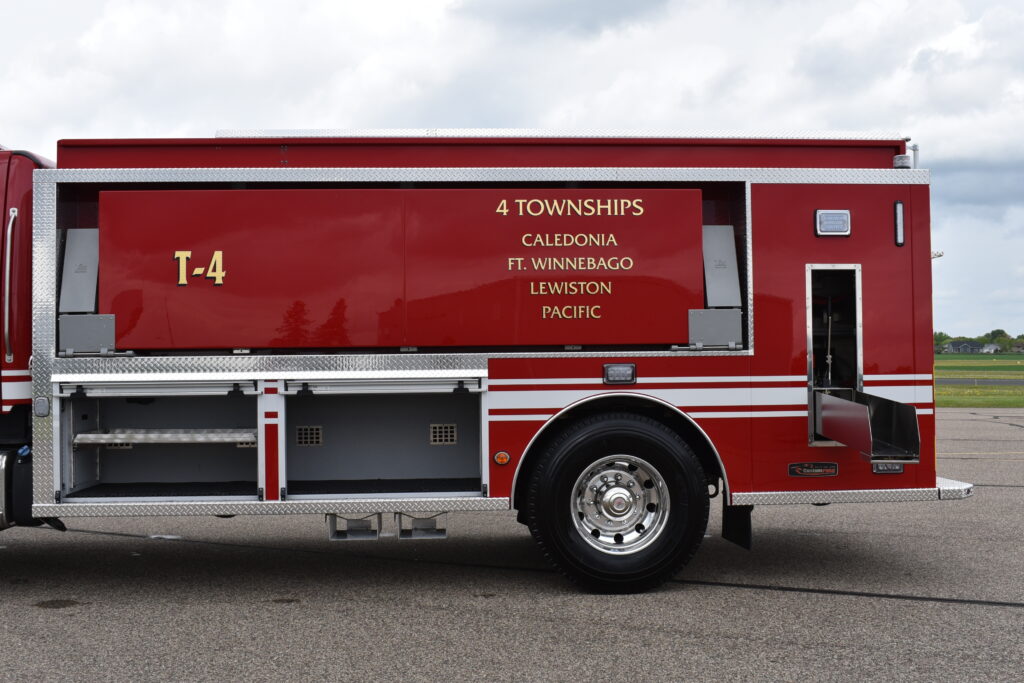 2000-Gallon Tender | CustomFIRE