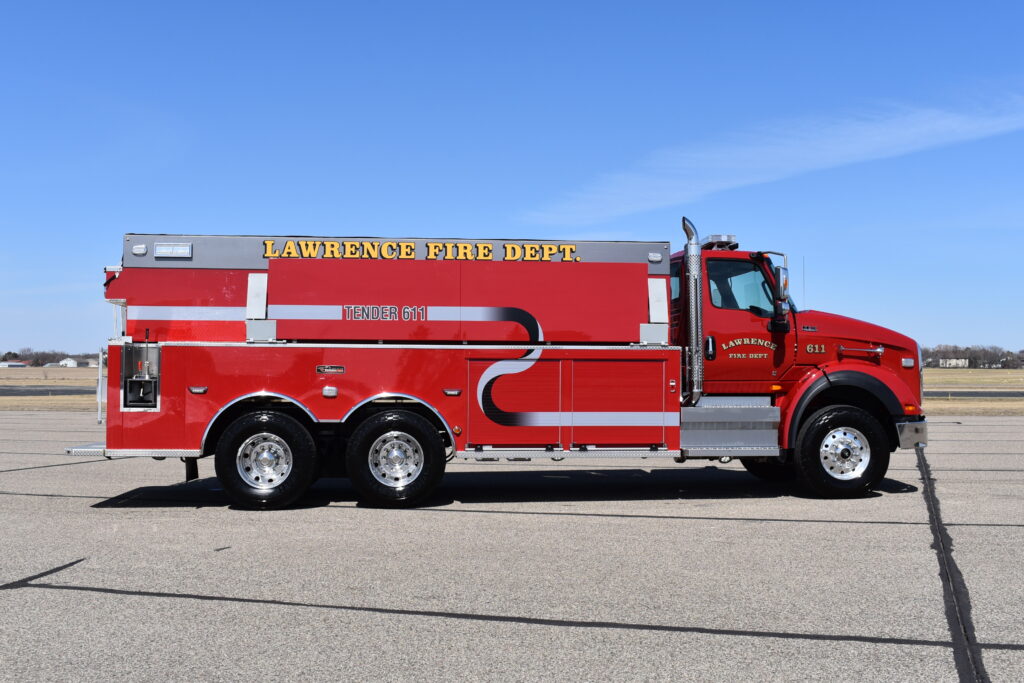 3000-Gallon Wetside Tender | CustomFIRE