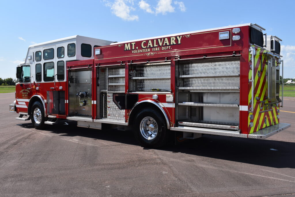 Enclosed Top Mount Pumper | CustomFIRE