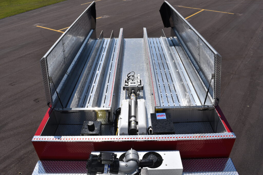 Enclosed Top Mount Pumper | CustomFIRE