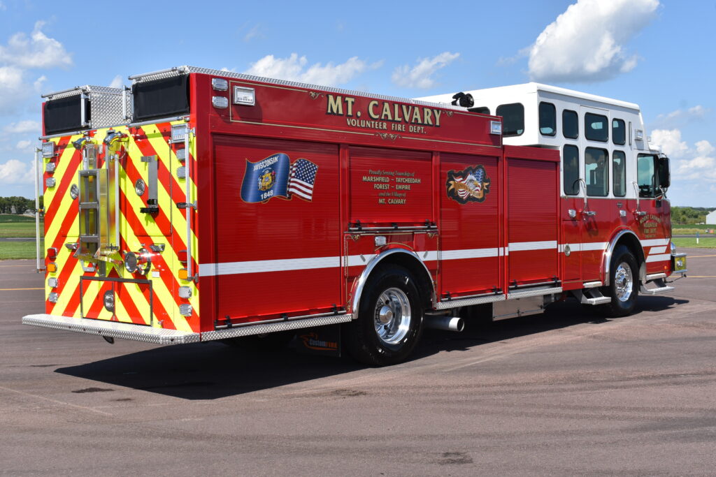 Enclosed Top Mount Pumper | CustomFIRE
