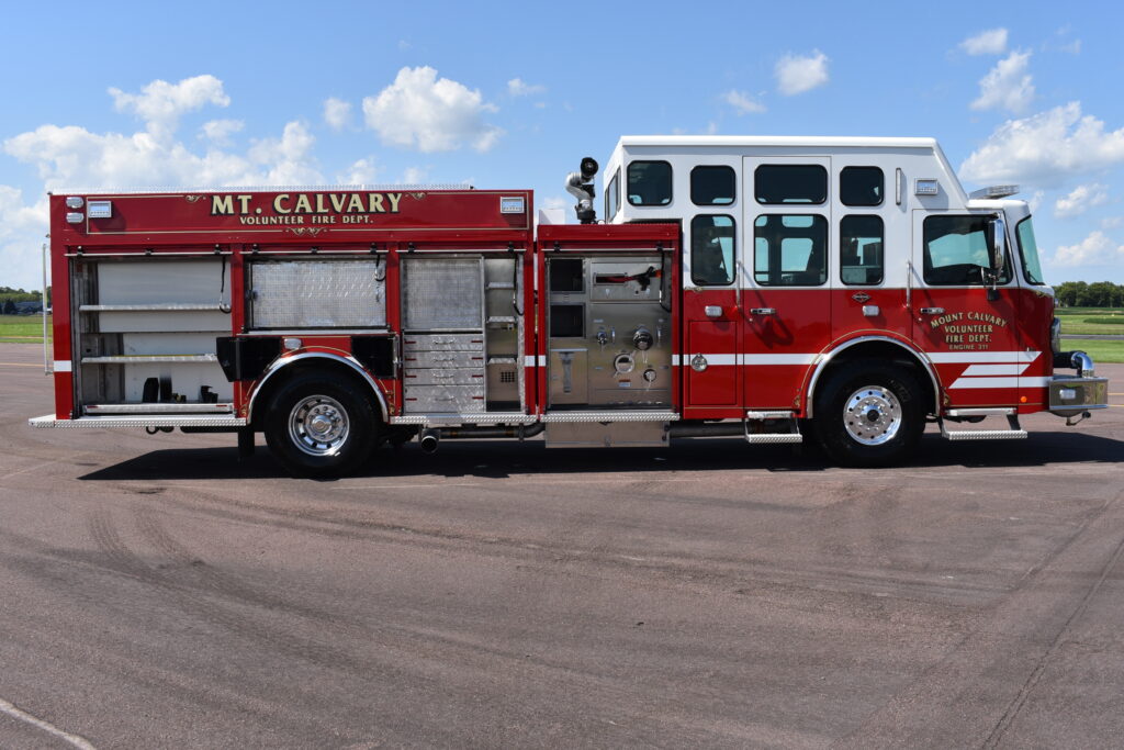 Enclosed Top Mount Pumper | CustomFIRE
