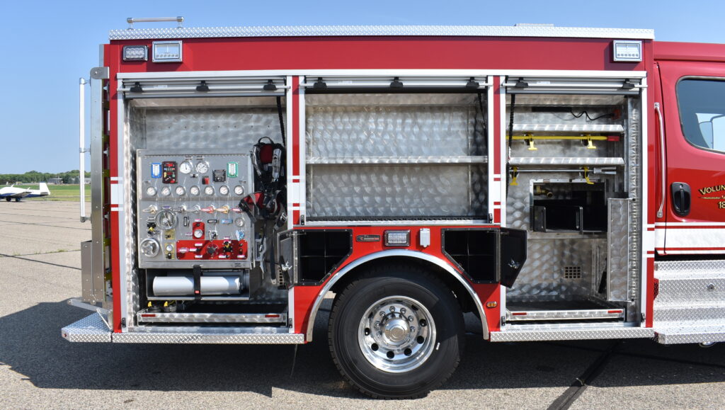 Rear Mount Pumper | CustomFIRE
