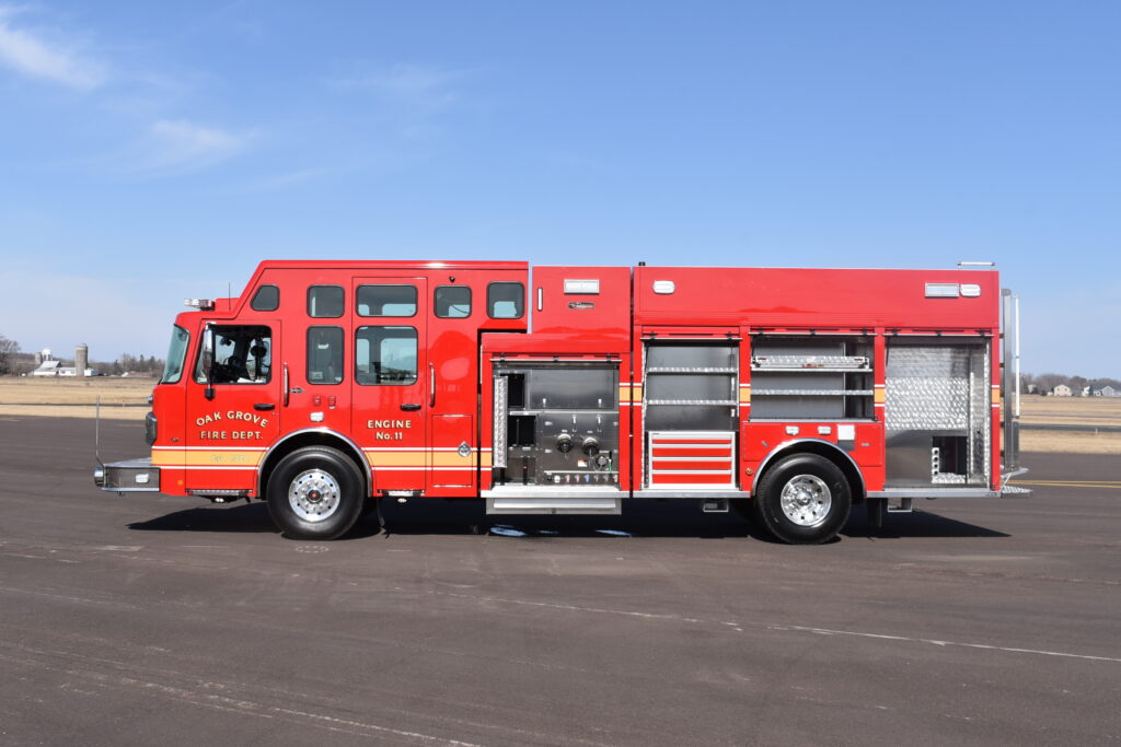Enclosed Top Mount Pumper | CustomFIRE