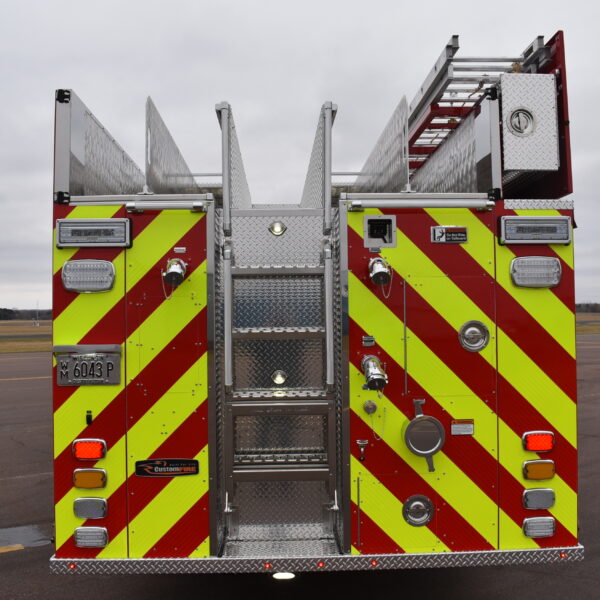 Enclosed Top Mount Pumper | CustomFIRE